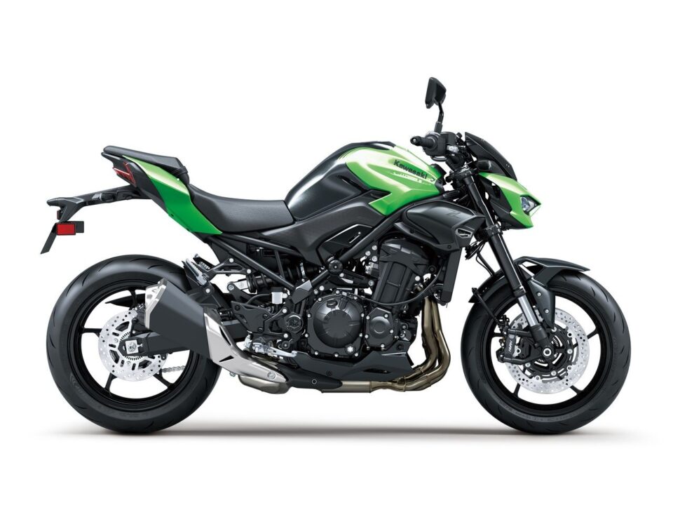 Kawasaki Z 900 | Candy Lime Gree | Motorstore Uithoorn